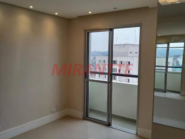 Apartamento de 49m² com 2 quartos