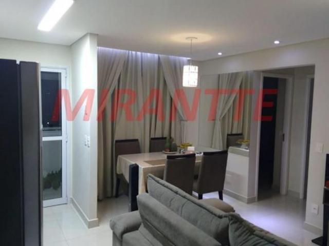 Apartamento de 49m² com 2 quartos