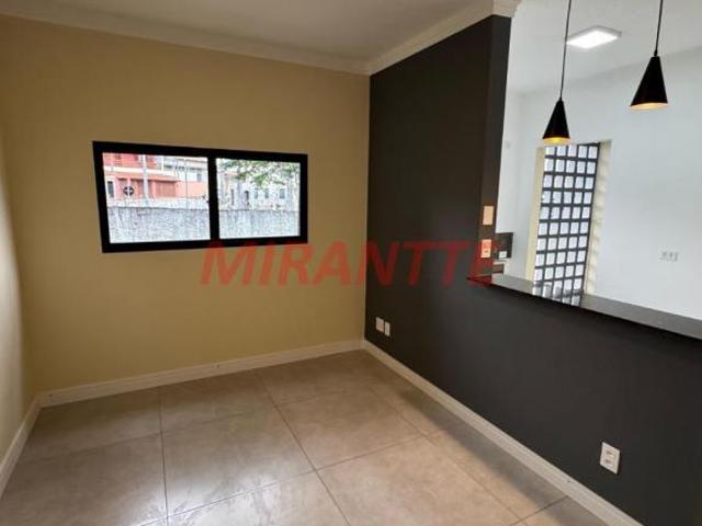 Apartamento de 49m² com 2 quartos