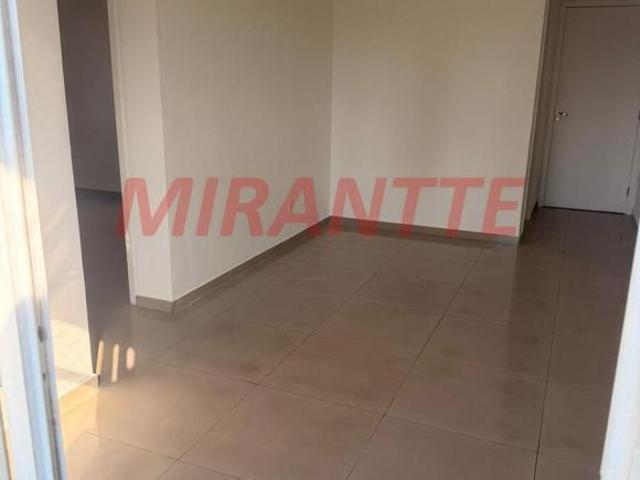 Apartamento de 49m² com 2 quartos