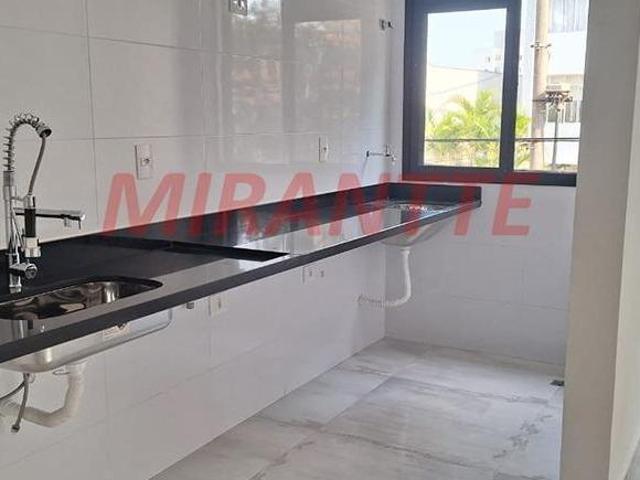 Apartamento de 49m² com 2 quartos