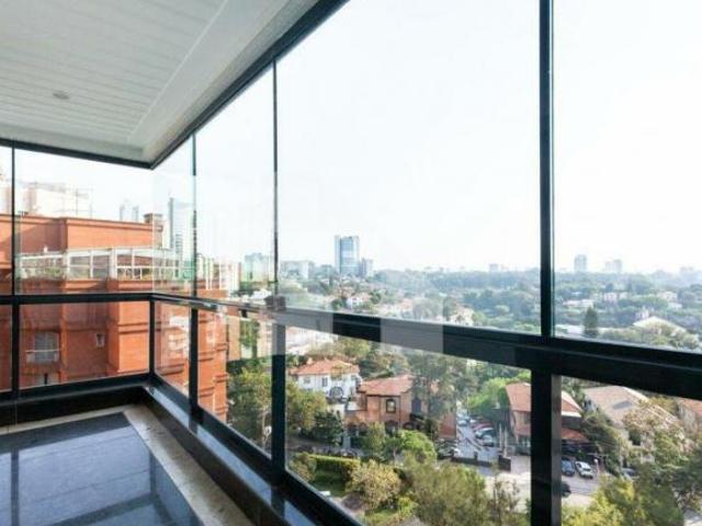 Apartamento de 4 dormitórios na região do Higienópolis