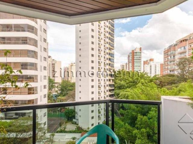 APARTAMENTO DE 4 DORMITÓRIOS NO CAMPO BELO