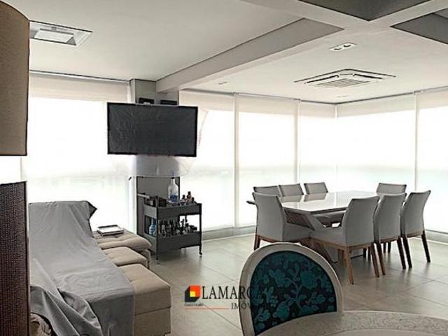 Apartamento de 4 dormitórios a venda em Guaruja