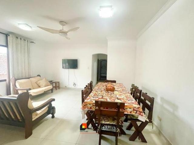Apartamento de 4 dormitorios a venda no Guaruja
