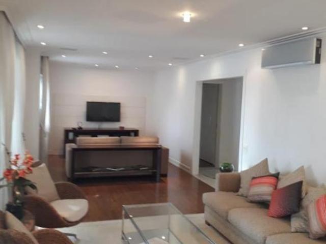 Apartamento de 4 Dormitórios com 2 Suítes, 4 Vagas, 178 m2 a Venda no Brooklin