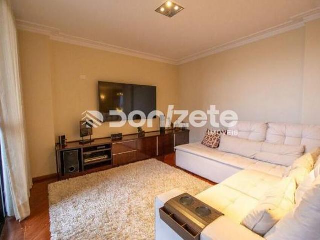 Apartamento de 4 Dormitórios com 3 Vagas na Vila Valparaíso, Santo André