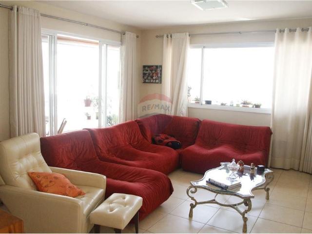 Apartamento de 4 dormitórios, sendo 2 suítes localizado no Bairro de Pinheiros