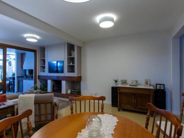 Apartamento de 4 dormitórios, 1 suíte e 2 vagas escrituradas Bairro Ipanema