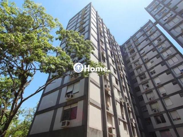 Apartamento de 4 dormitórios, 2 vagas e elevador no bairro Boa Vista