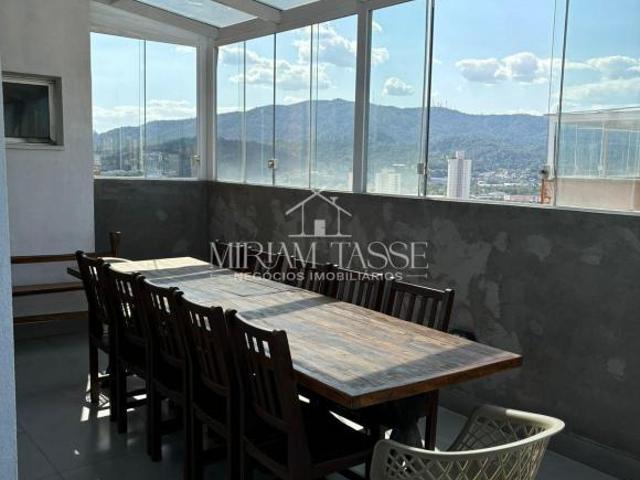 Apartamento de 4 quartos, 121m² no bairro Vila Mogilar, em Mogi das Cruzes