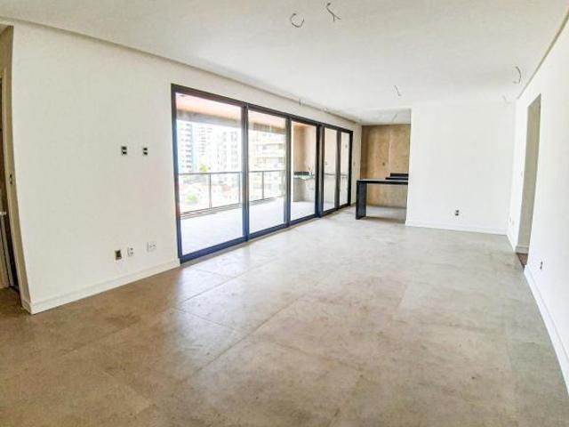 Apartamento de 4 quartos, 170m² no bairro Santa Helena, em Juiz de Fora