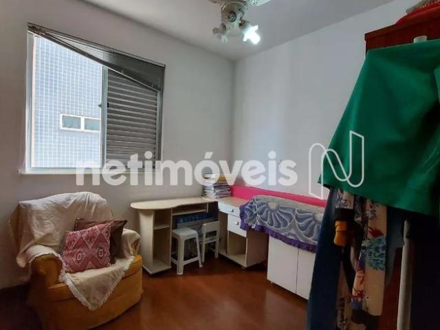 Apartamento de 4 Quartos à Venda: Conforto, Praticidade e Excelente Localização!