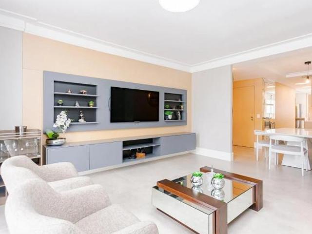 Apartamento de 4 Quartos à Venda no Edifício Viver Batel | Batel Curitiba