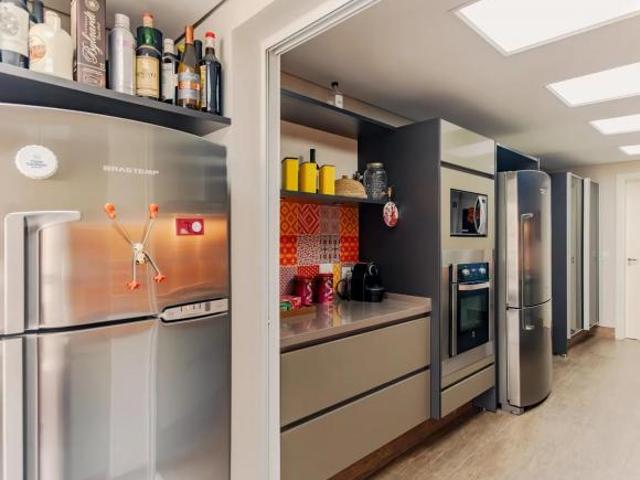Apartamento de 4 Quartos à Venda no Edifício Quartier | Água Verde Curitiba