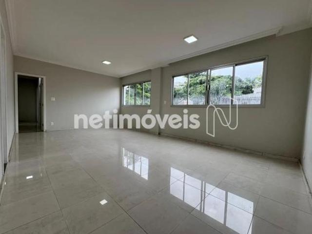 Apartamento de 4 Quartos à Venda no Itapoã