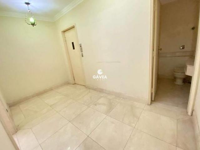 Apartamento de 4 quartos Boqueirão em Santos