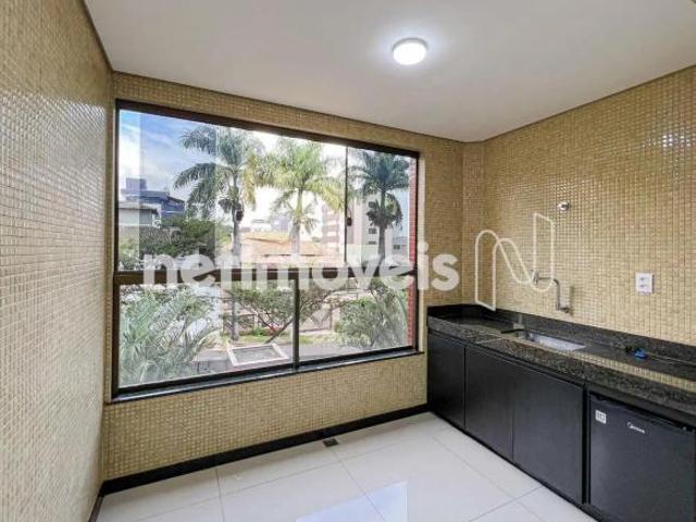 Apartamento de 4 quartos no Castelo / Elegância, exclusividade e conforto