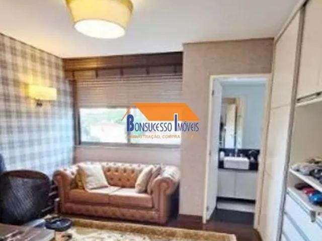 Apartamento de 4 quartos no bairro Savassi