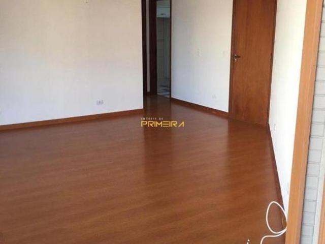 Apartamento de 4 quartos no San Pietro no Batel