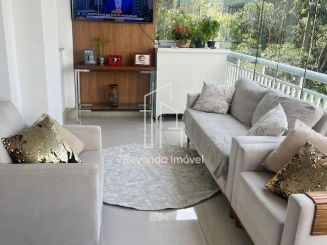 Apartamento de 4 quartos na Vila Andrade: conforto e espaço em São Paulo!