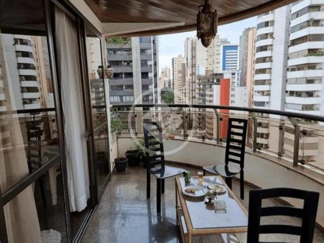 Apartamento de 4 quartos sendo 2 suítes no Setor Bueno, Goiânia Go codigo: 48431