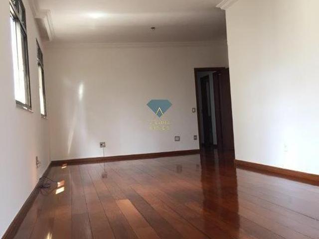 Apartamento de 4 quartos, próximo à Copasa do Grajaú
