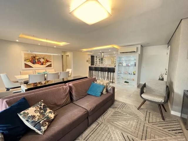 Apartamento de 4 quartos à venda no Itacorubi Florianópolis SC