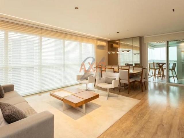 Apartamento de 4 Suítes à Venda no Edifício Diamond | Ecoville Curitiba