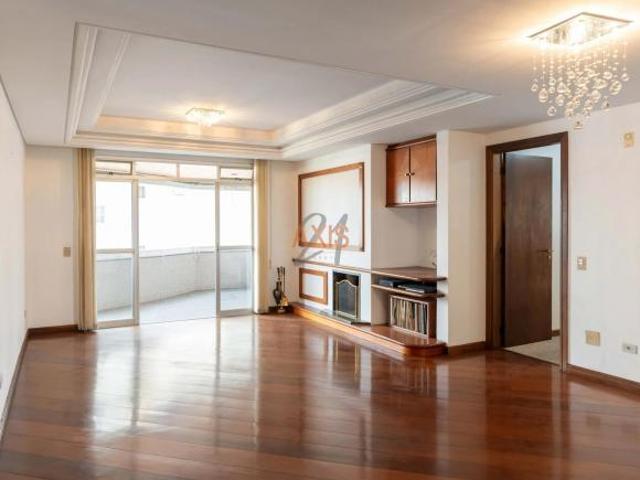 Apartamento de 4 Suítes à Venda no Edifício Twin Towers | Bigorrilho Curitiba