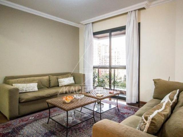 Apartamento de 4 Suítes com 7 Vagas 223m² em Perdizes para Venda e Locação