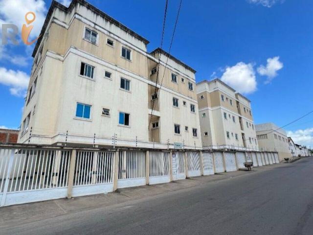 Apartamento de 53 m² na Doutor Iran Pajuçara Maracanaú CE, aluguel por R$ 1.055/mês