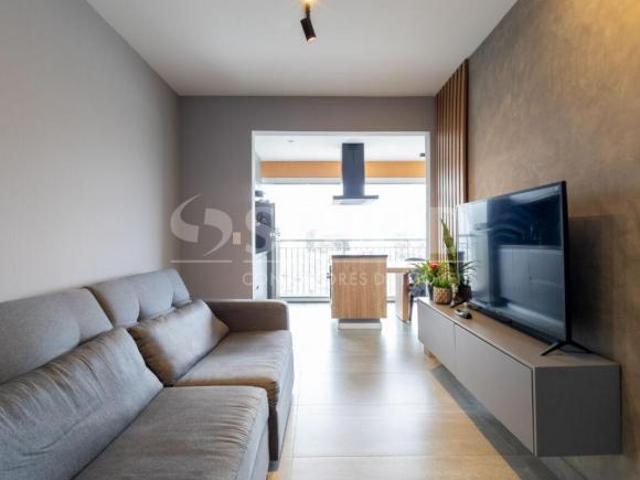 Apartamento de 53 m² com 2 dormitórios à venda em Santo Amaro