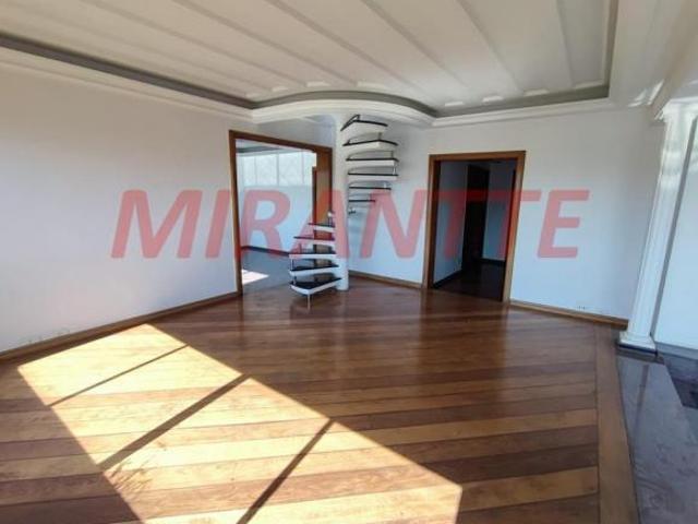 Apartamento de 500m² com 4 quartos
