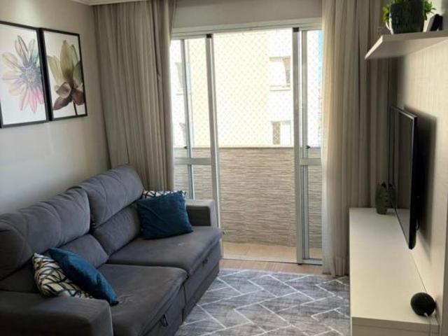 Apartamento de 50 m² com 2 quartos à venda na Vila Ema