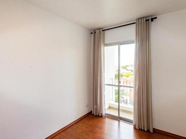 Apartamento de 50m² com 2 Dormitórios, Sacada e Vista Livre na Vila Mascote
