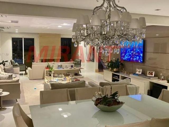 Apartamento de 520m² com 4 quartos