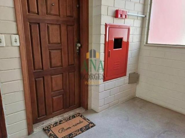 Apartamento de 52m² com 2 dormitórios