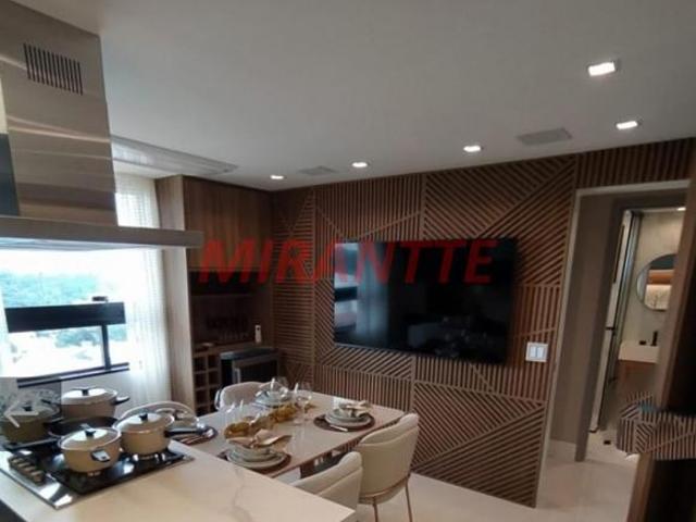Apartamento de 52m² com 2 quartos