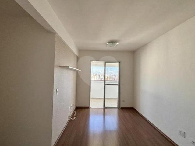 Apartamento de 57 m² com 2 quartos à venda em Vila Dom Pedro II