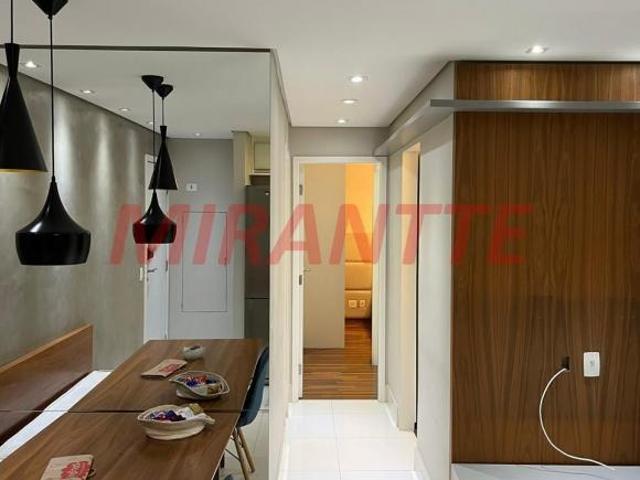 Apartamento de 57m² com 2 quartos
