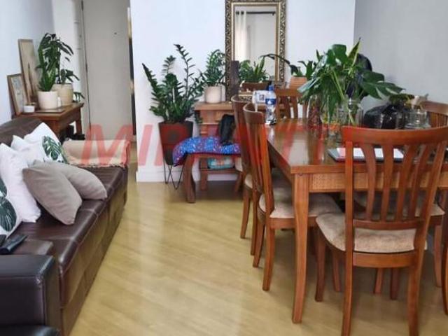 Apartamento de 57m² com 2 quartos