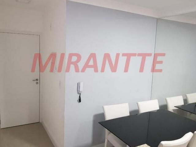 Apartamento de 57m² com 2 quartos