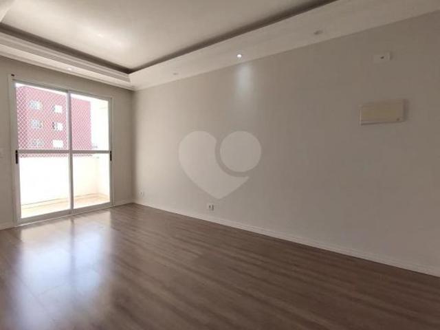 Apartamento de 57m² com 2 quartos e suíte na Parada Inglesa