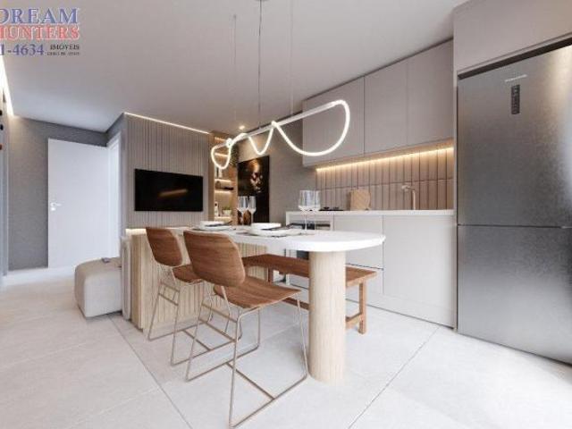 Apartamento de 54m² no bairro Alto da Glória, com 2 quartos e 1 banheiro
