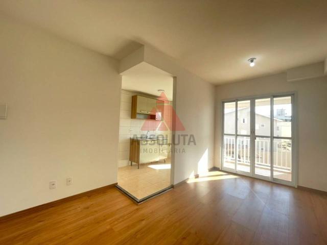 Apartamento de 55 m² Catharina Zanaga Americana, aluguel por R$ 1.300/mês