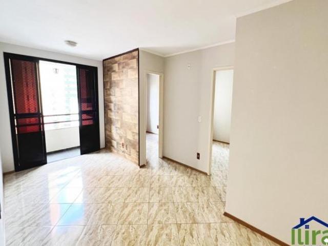 Apartamento de 56m² em piso laminado
