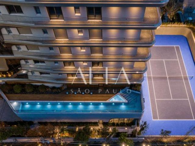 Apartamento de 570m² À VENDA em ANDAR ALTO com 4 suítes e 6 vagas no Itaim Bibi