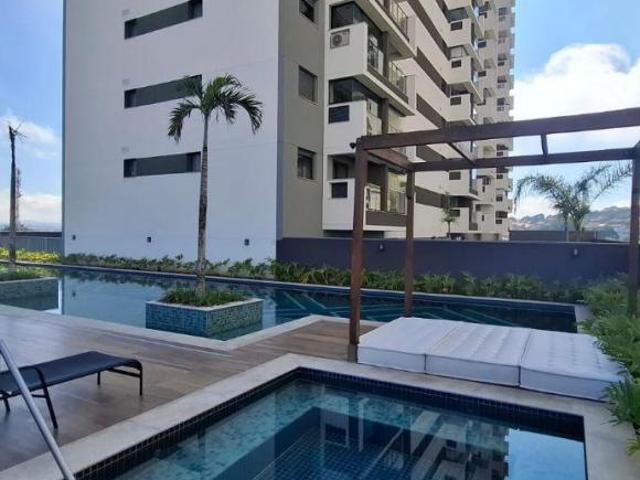 Apartamento de 58 m² com 2 quartos com varanda à venda no Jardim Esplanada