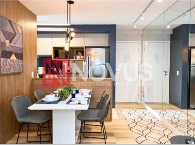 Apartamento de 58m² com 2 dormitório Vila Emir